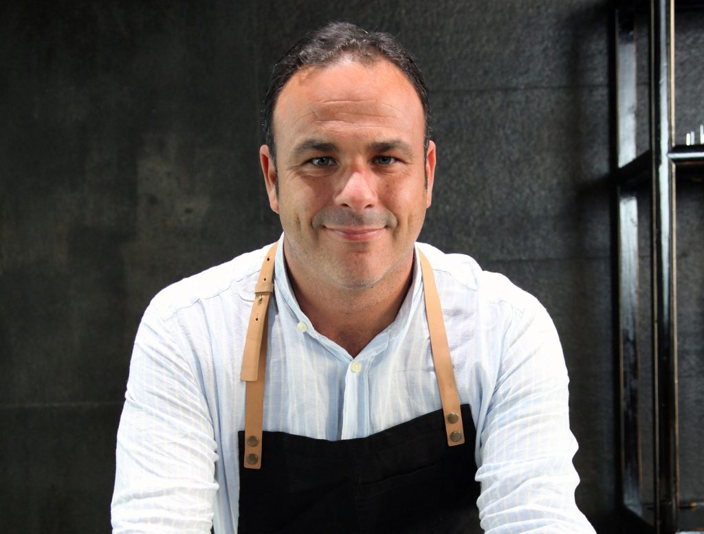 Ángel León, de “chef del mar” a “chef del bar” con Glass - 7 Caníbales