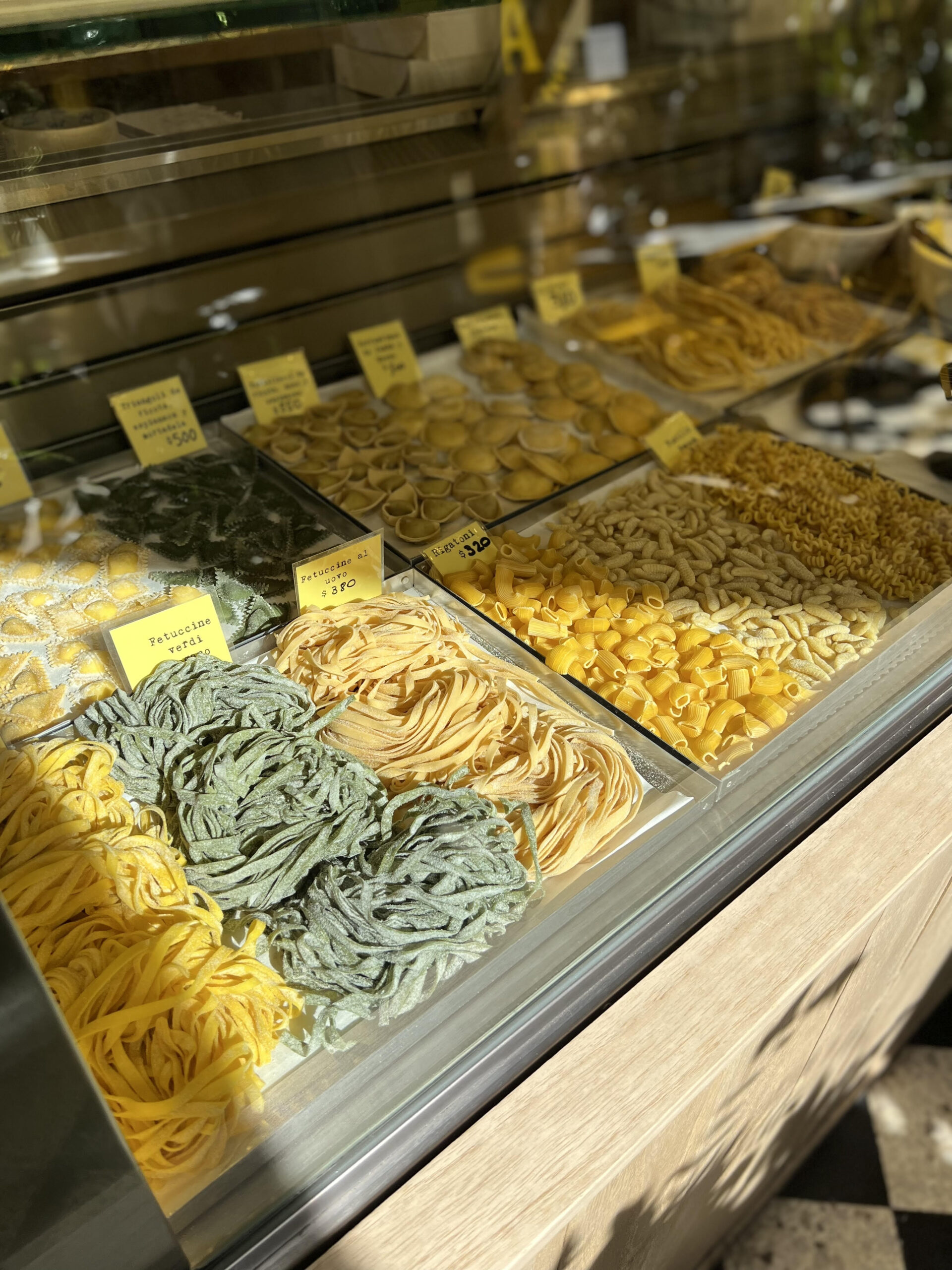 La Alacena Pastificio, mirada italiana con corazón porteño - 7 Caníbales