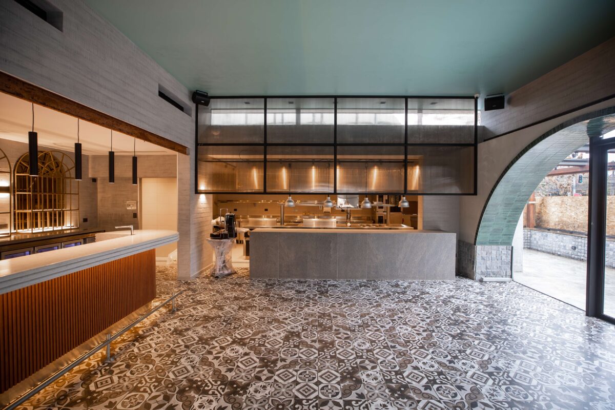 Fernanda Fuentes y Andrea Bernardi abren Capogrossi en Santiago - 7 ...