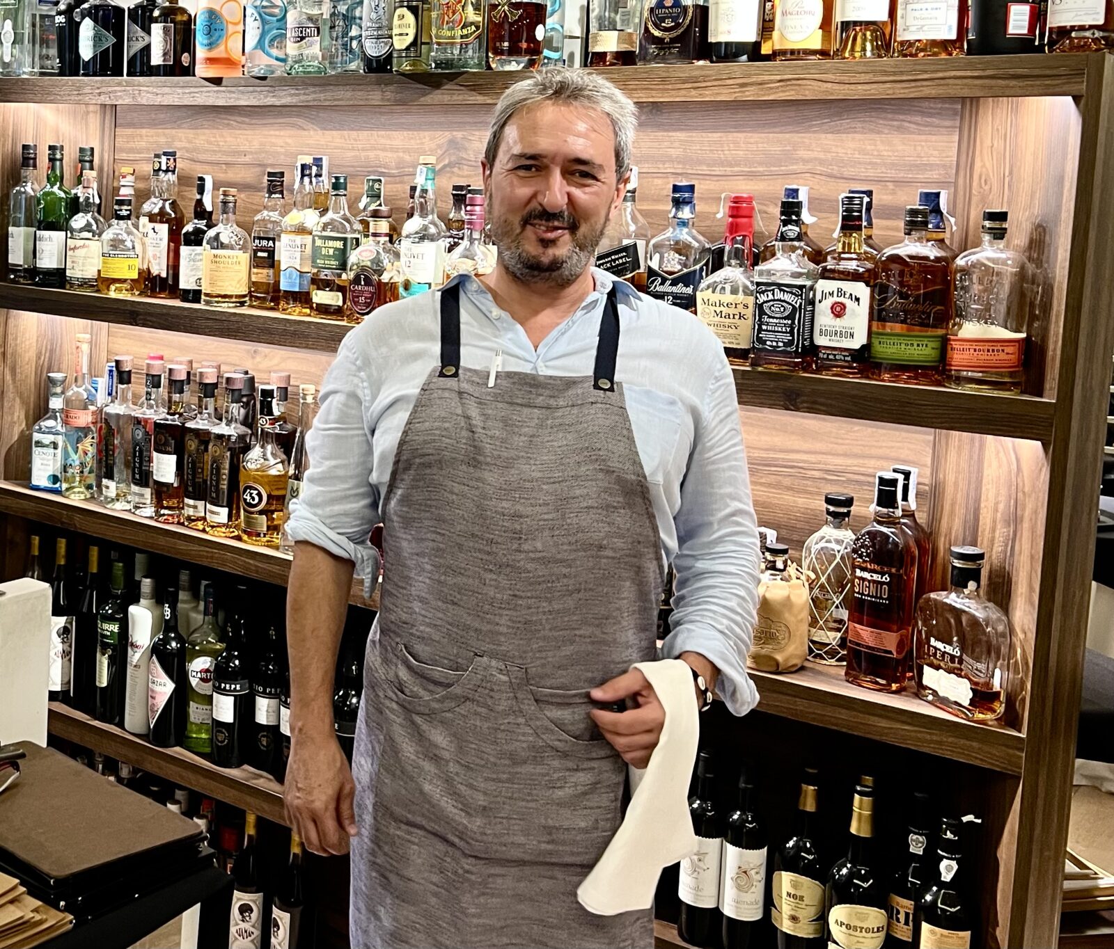 La Fonda la Confianza, el proyecto personal de Paco Patón - 7 Caníbales