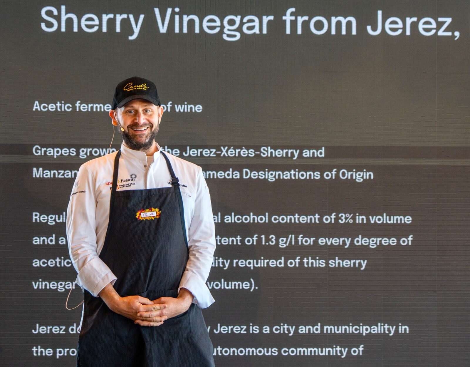 Mat Schuster cocina española en Canela, San Francisco - 7 Caníbales