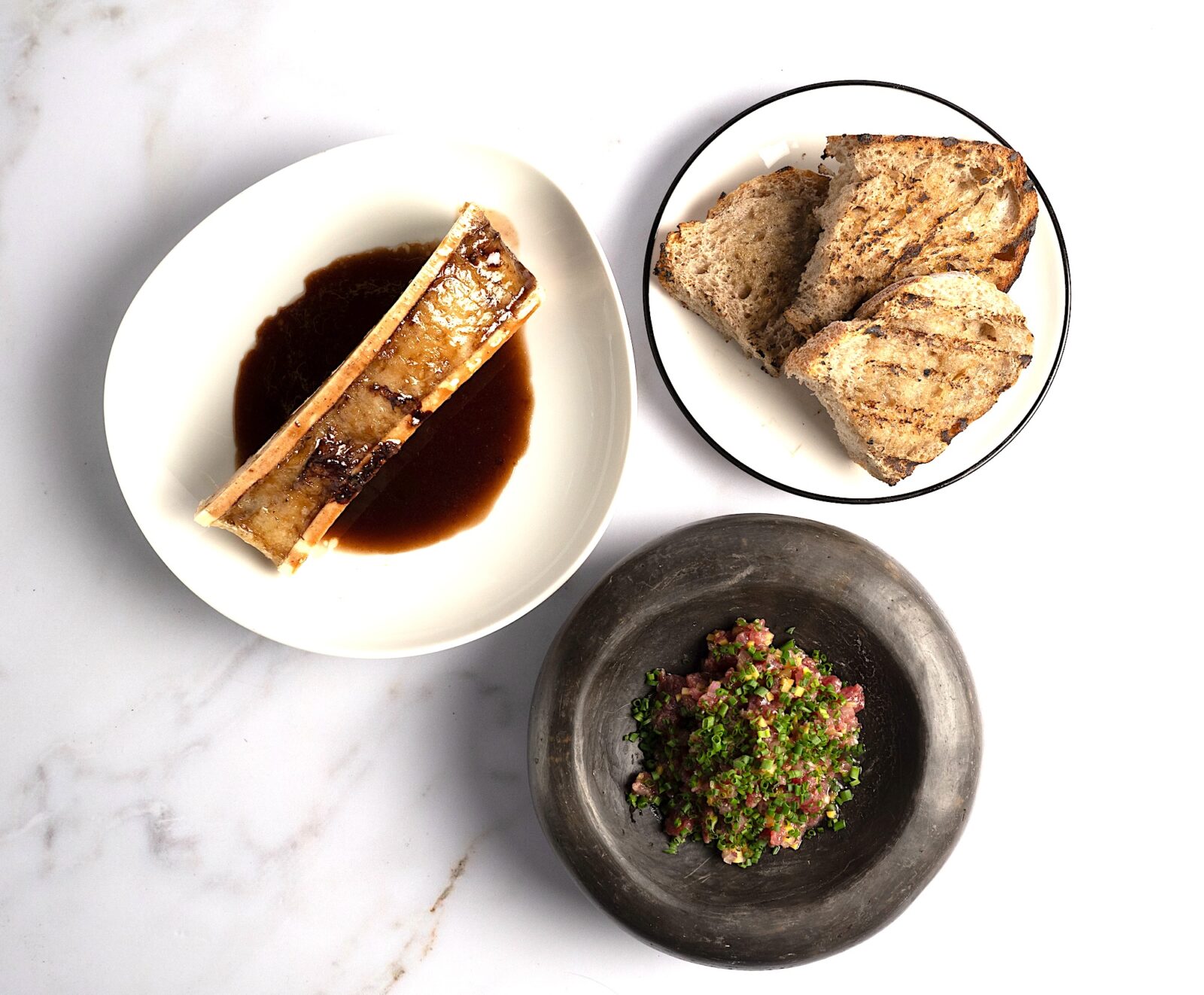 Tartar de res con tuétano al estilo de Sacha, Ángel de Sousa - 7 Caníbales